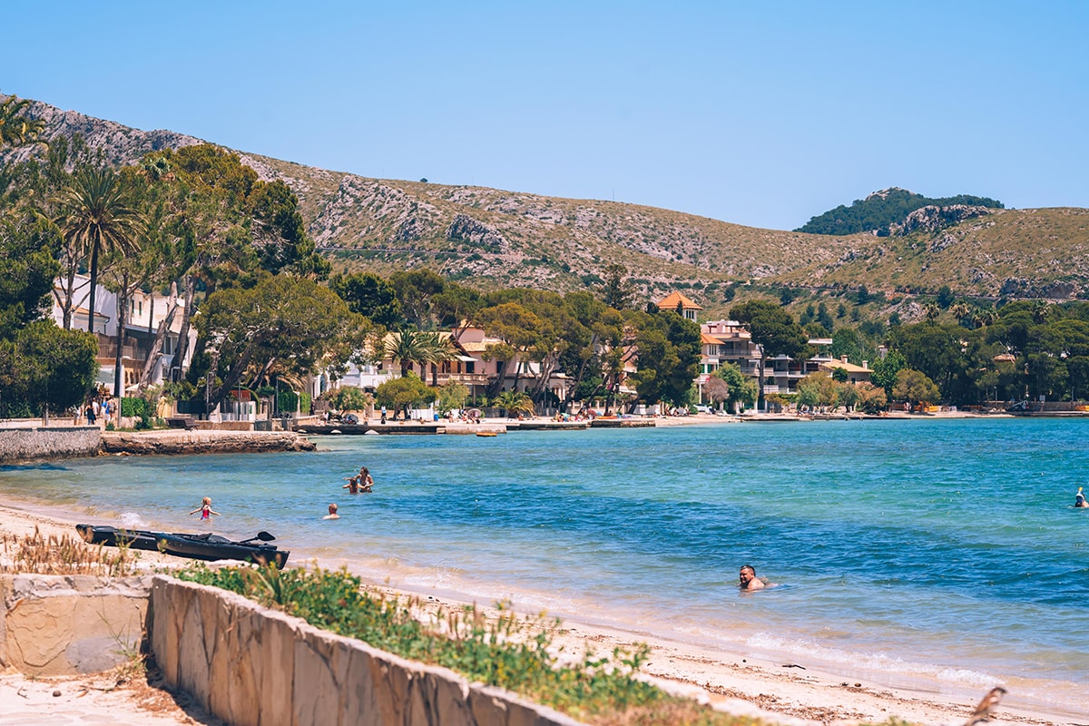 Una Guía de Puerto Pollensa - La vida en Mallorca
