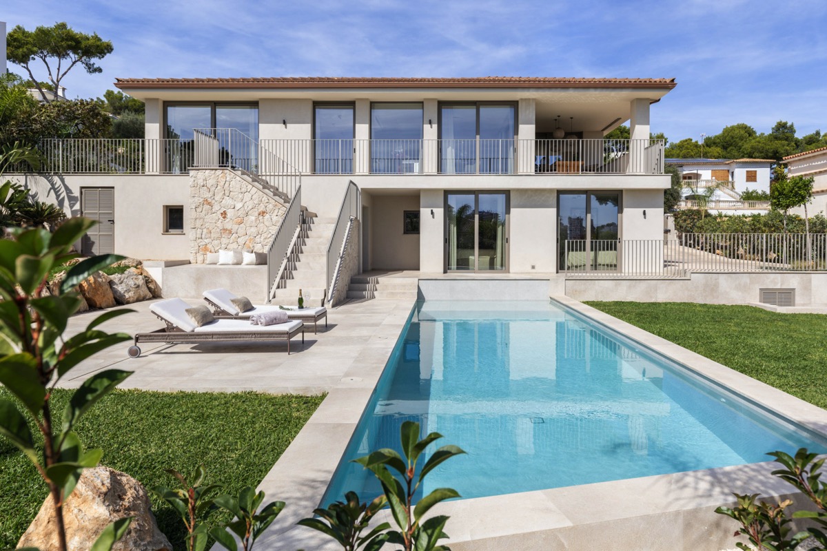 ESPACIOSA VILLA MEDITERRANEA Cerca de Portals Nous - La vida en Mallorca